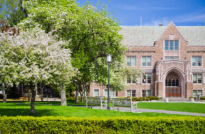 7 Accredited BSW Programs in Washington State (2026 Guide) - Social ...